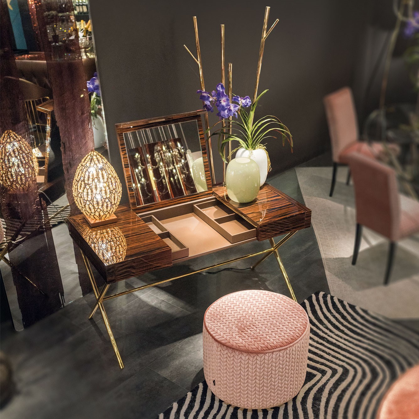 Tailor-made online shop: the elegance of VG design at US fingertips ...